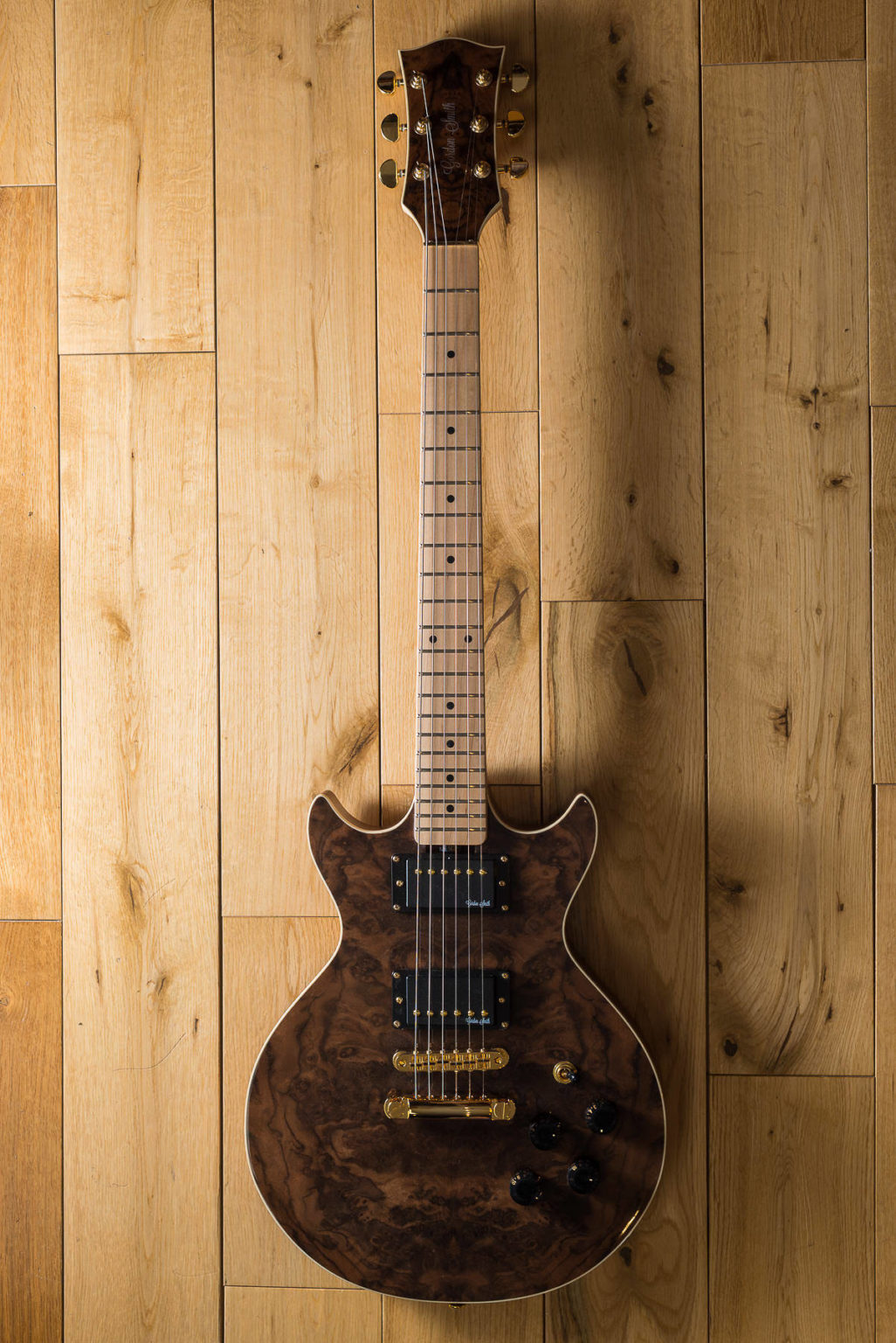 GS Deluxe - Gordon Smith Guitars
