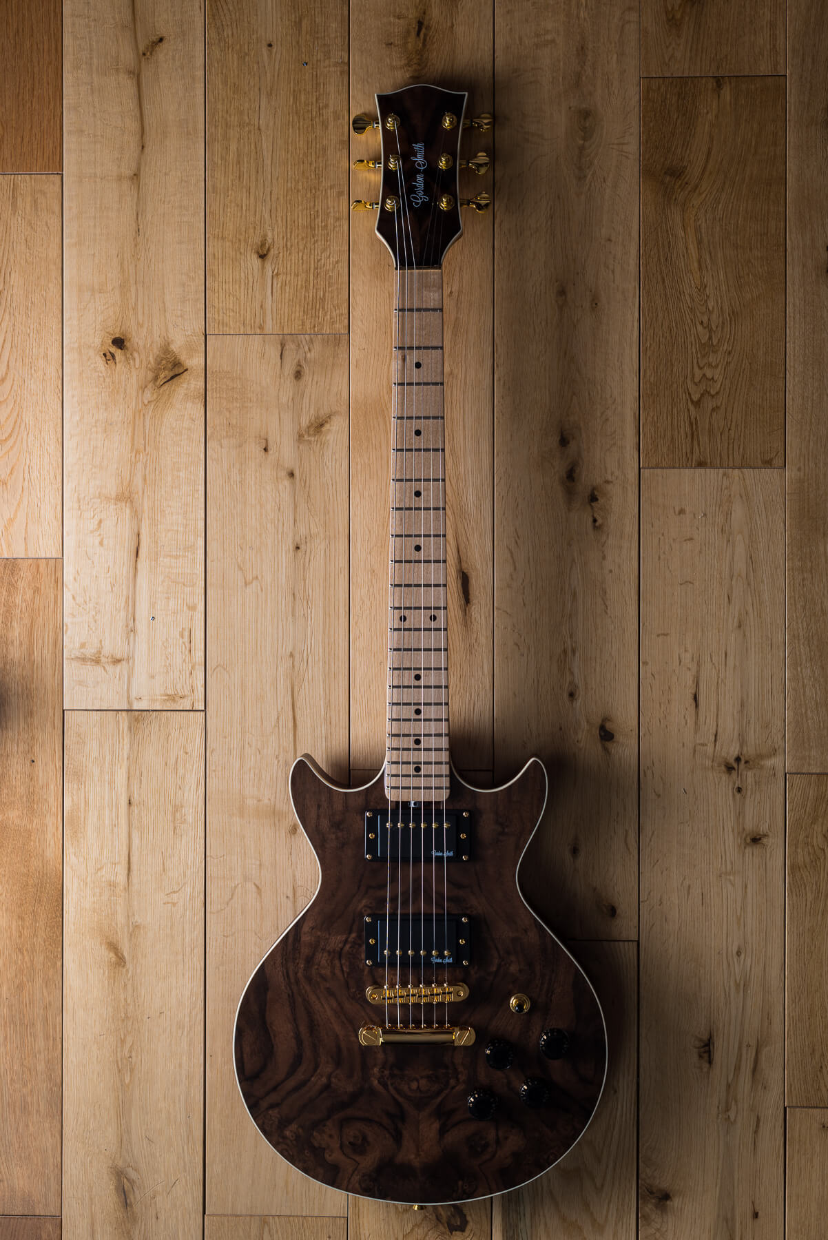 GS Deluxe - Gordon Smith Guitars