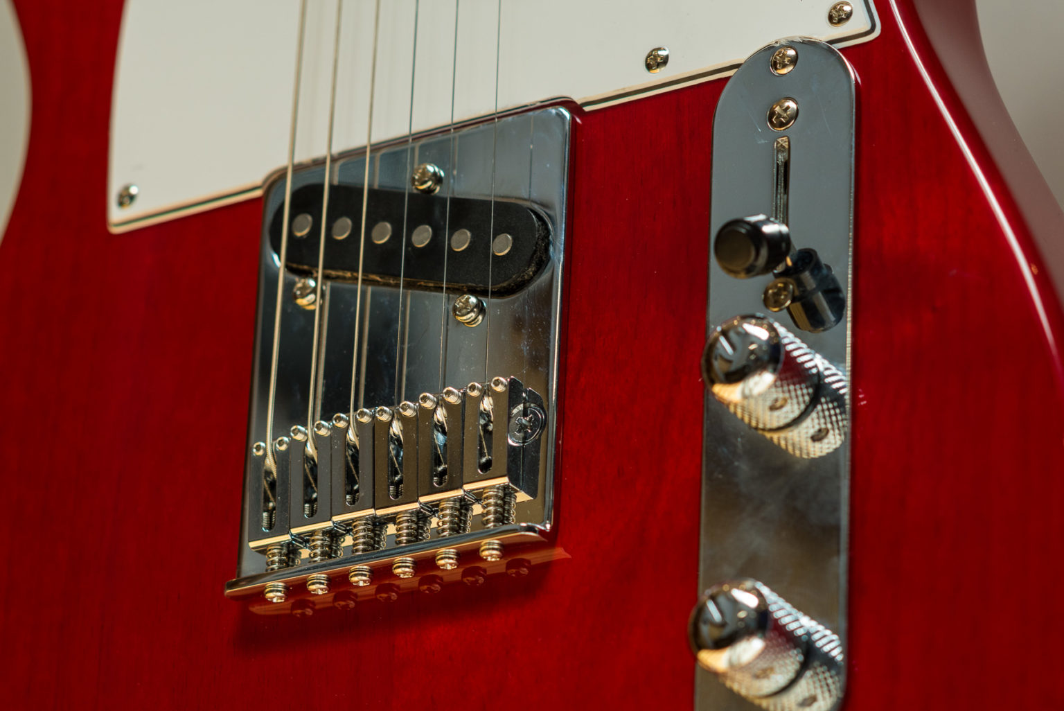 Classic T Tray Bridge - Gordon Smith Guitars
