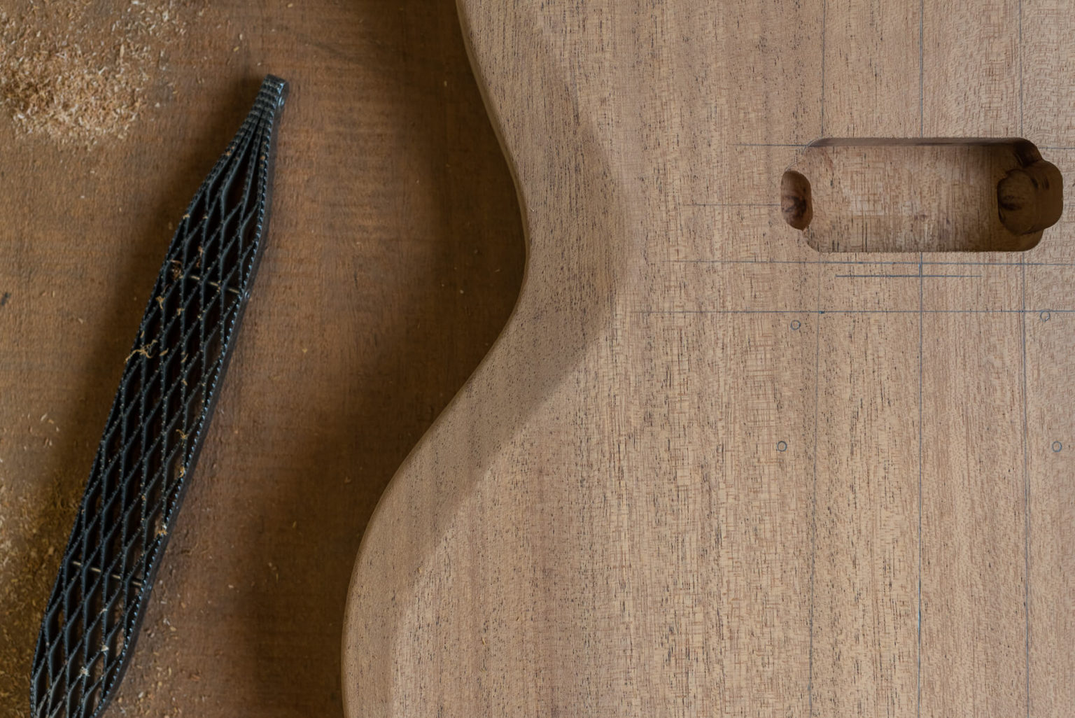 Mahogany Body Wood - Gordon Smith Guitars