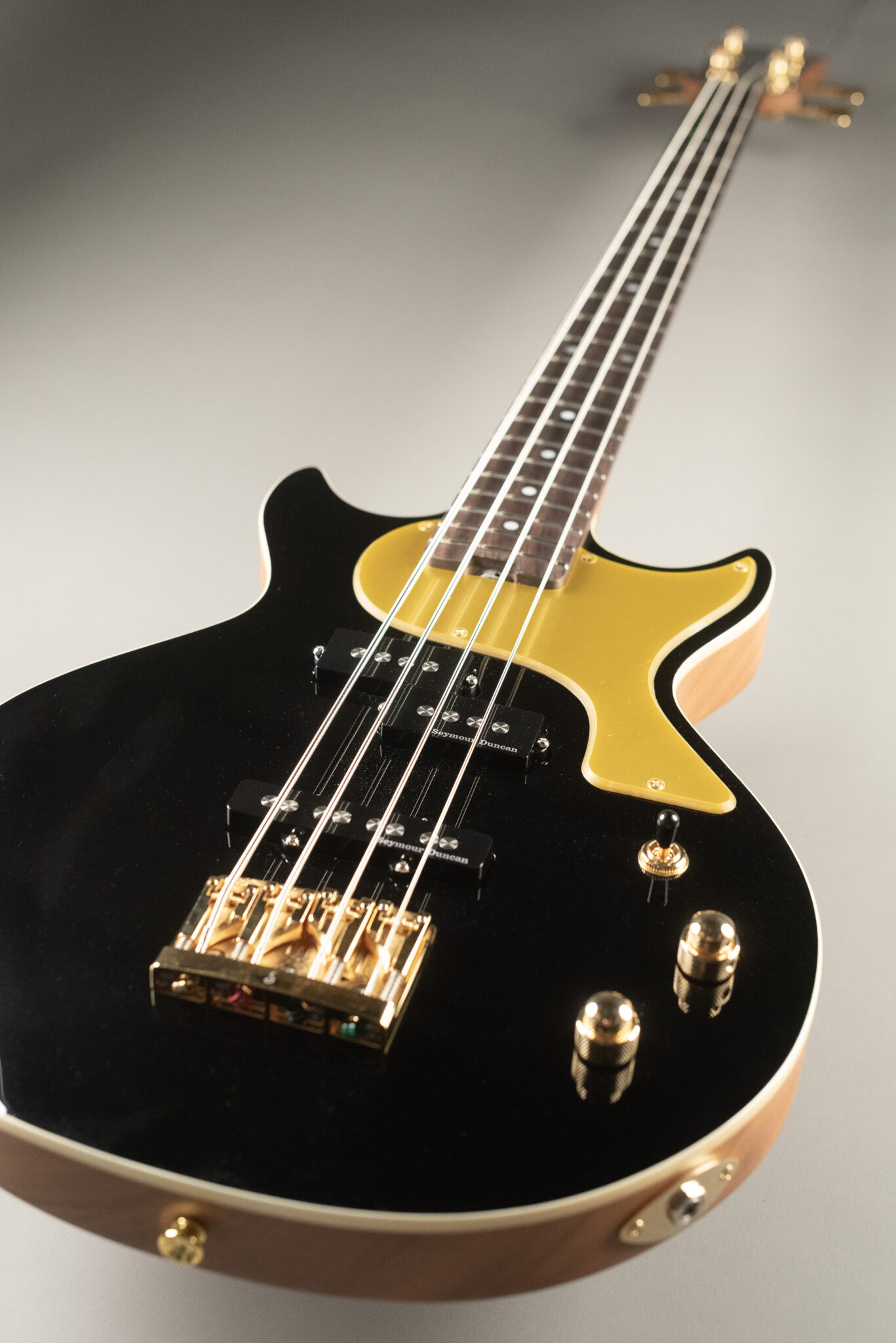 GS Bass - Gordon Smith Guitars